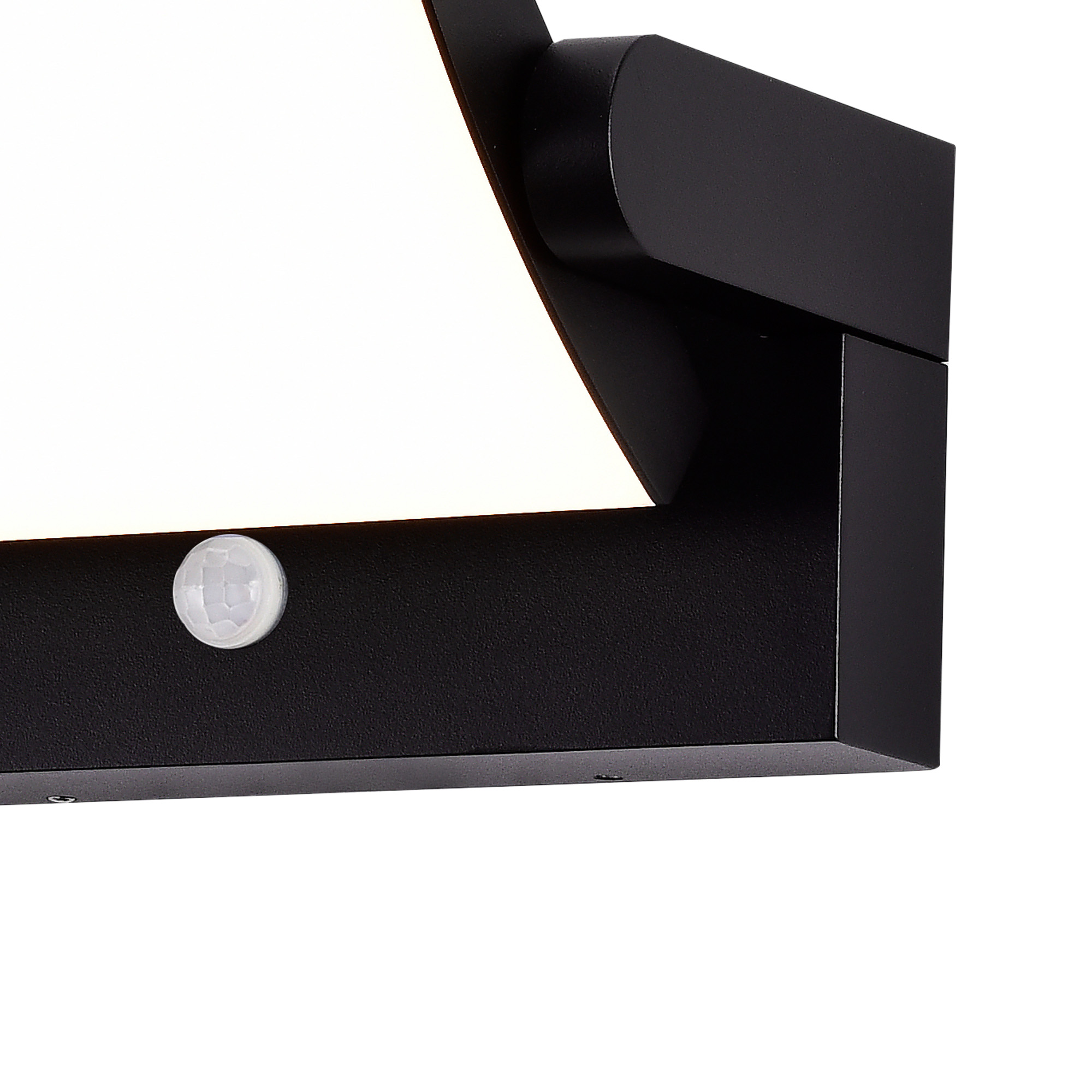 M8473 Cooper Mantra Fusion Cooper Motion Sensor Wall Lamp Adjustable ...